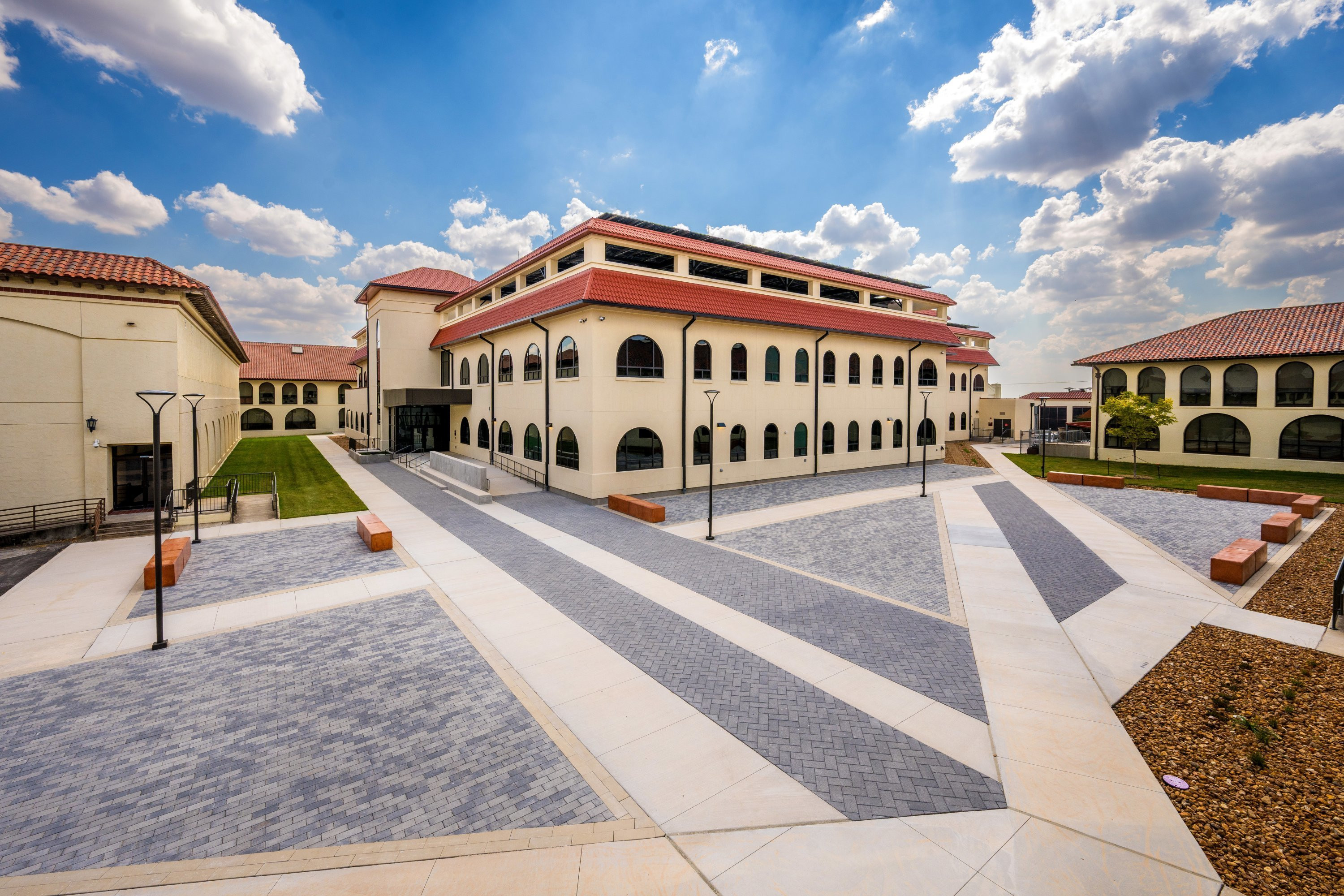 Randolph AFB B Wing Headquarters | CMTA, Inc.